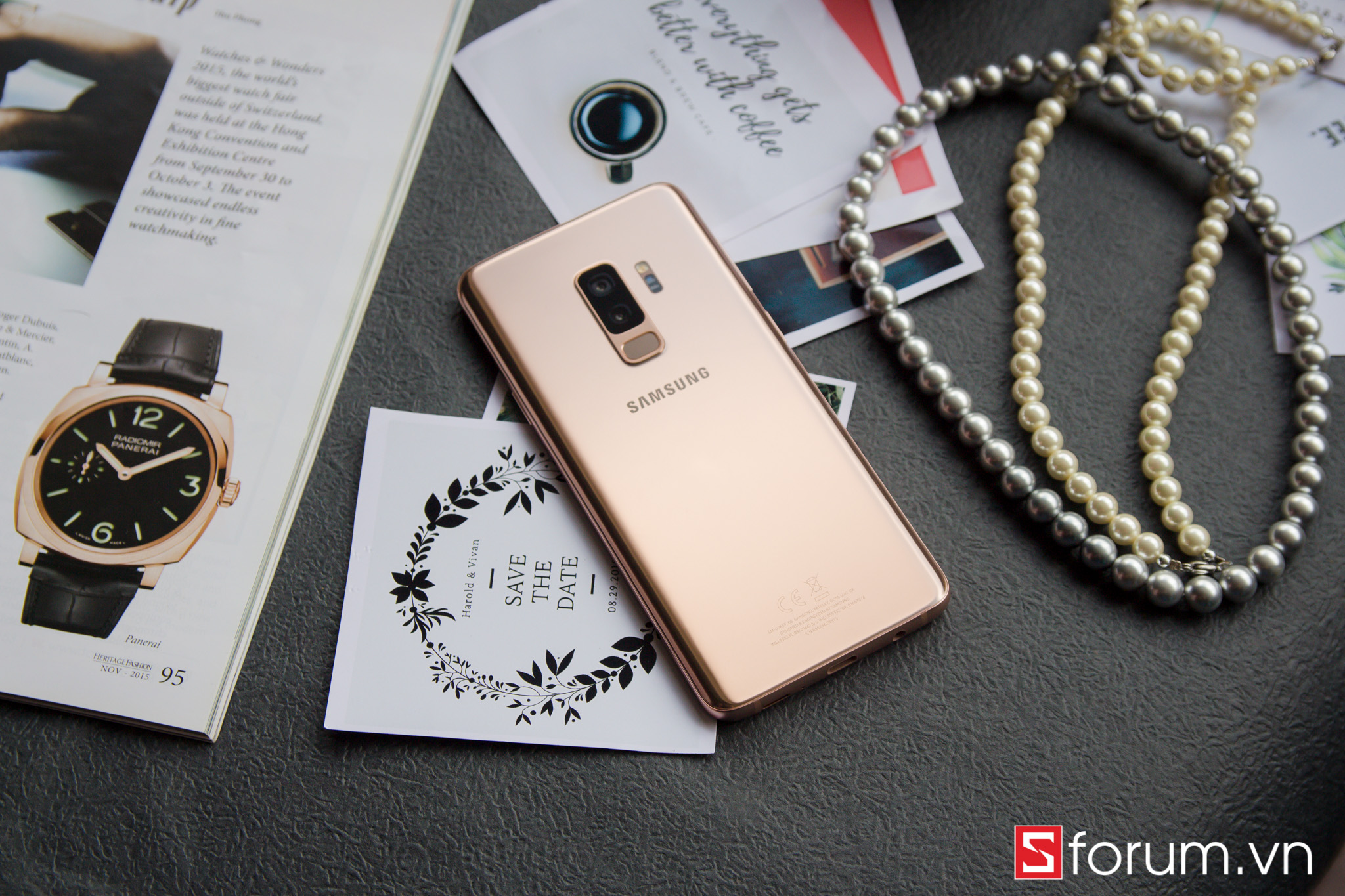 Chiêm ngưỡng Galaxy S9+ phiên bản Hoàng Kim tuyệt đẹp