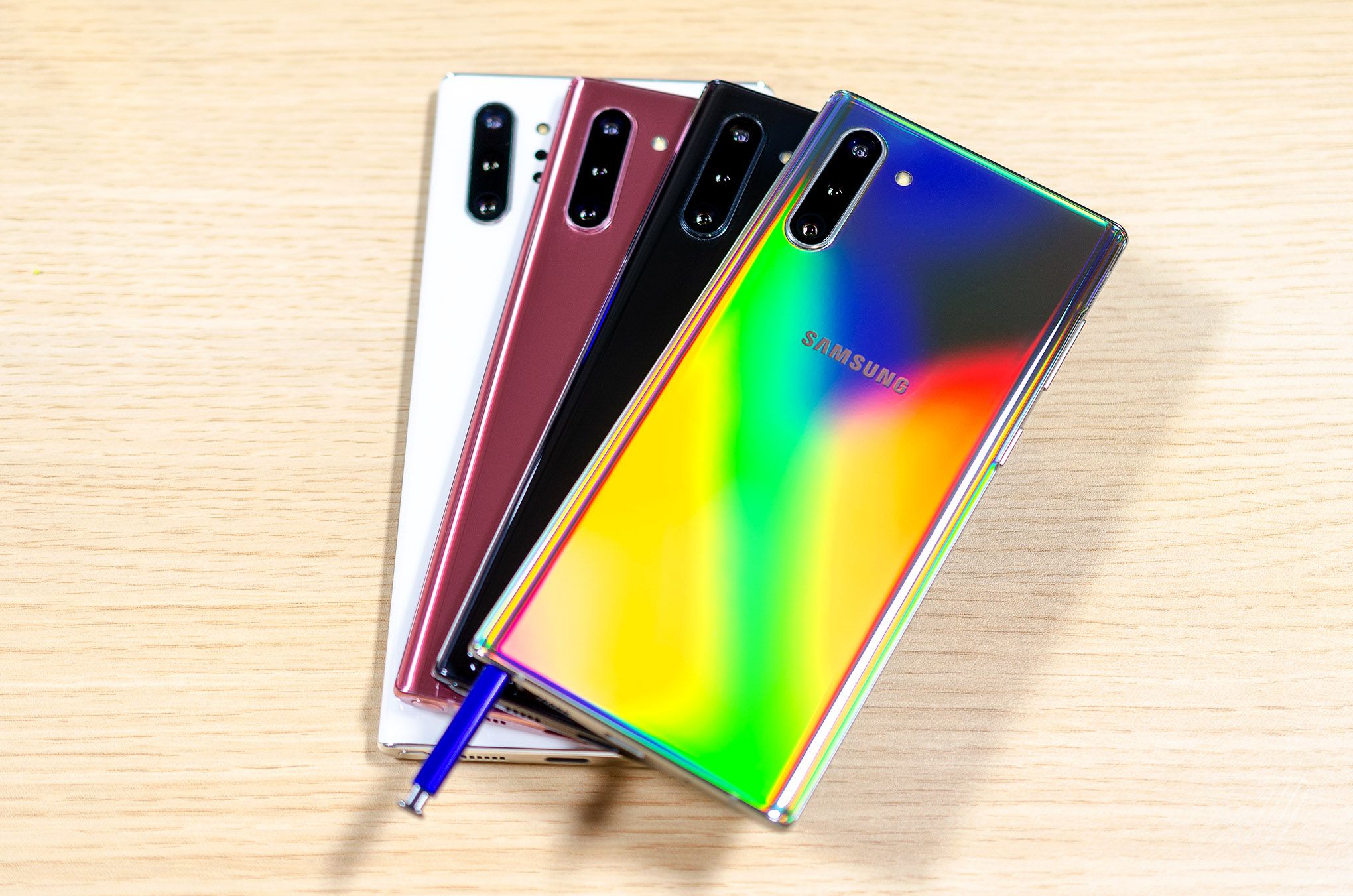 Tổng hợp 10 điểm nhấn của sự kiện ra mắt Galaxy Note 10: Sân khấu hoành ...