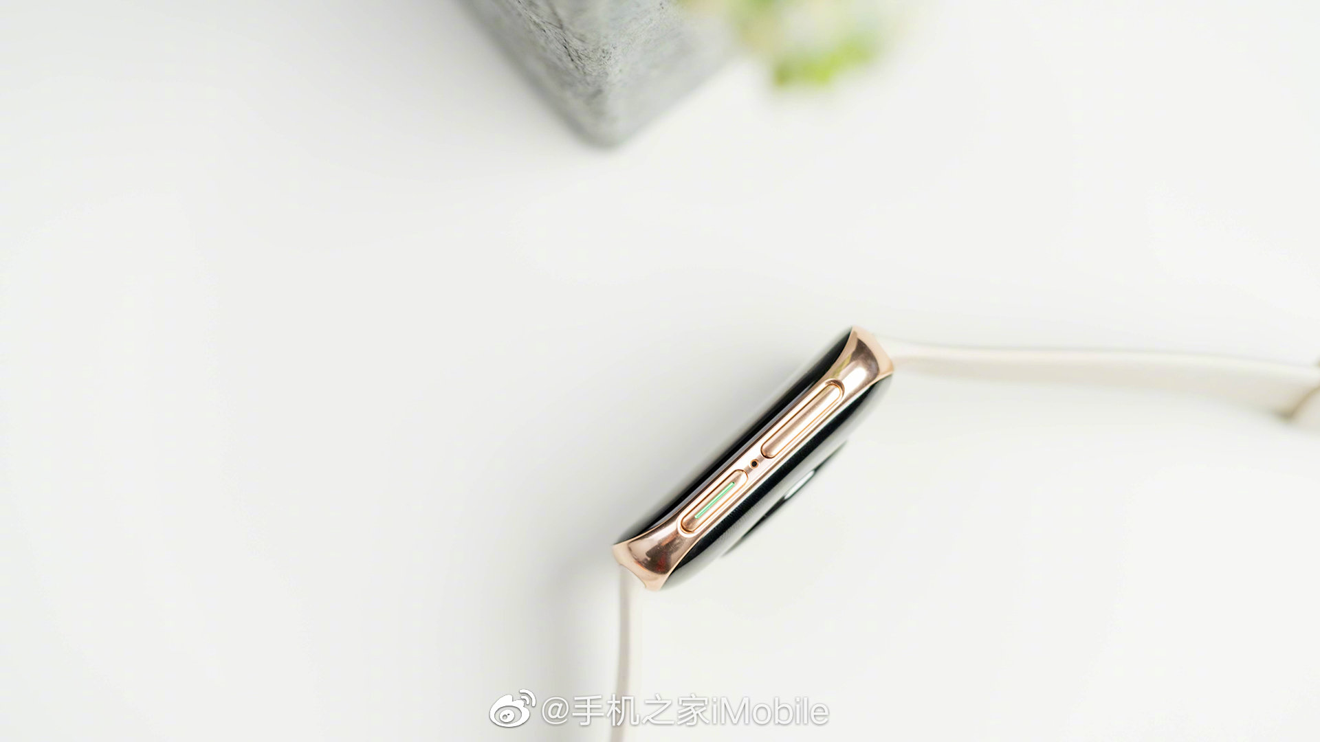 OPPO Watch: Smartwatch Android đẹp nhất trên thị trường