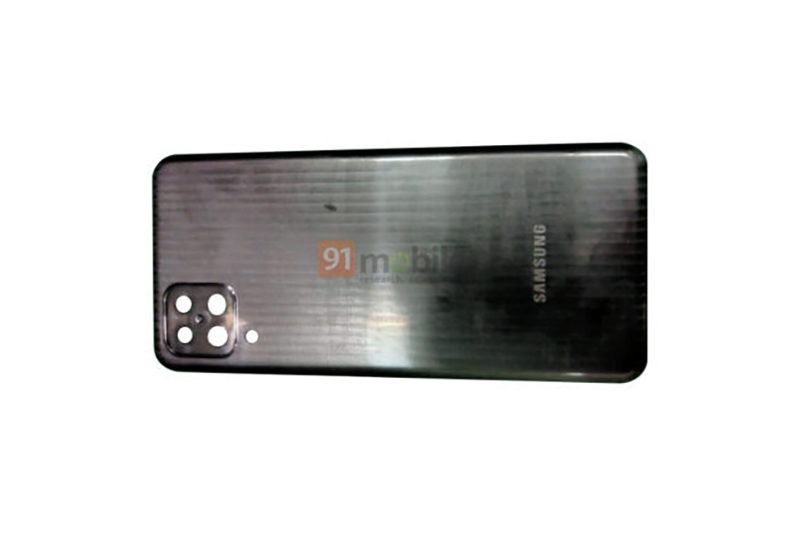 Galaxy M12/F12 lộ ảnh kèm cấu hình: 4 camera sau, pin “khủng” 7,000 mAh