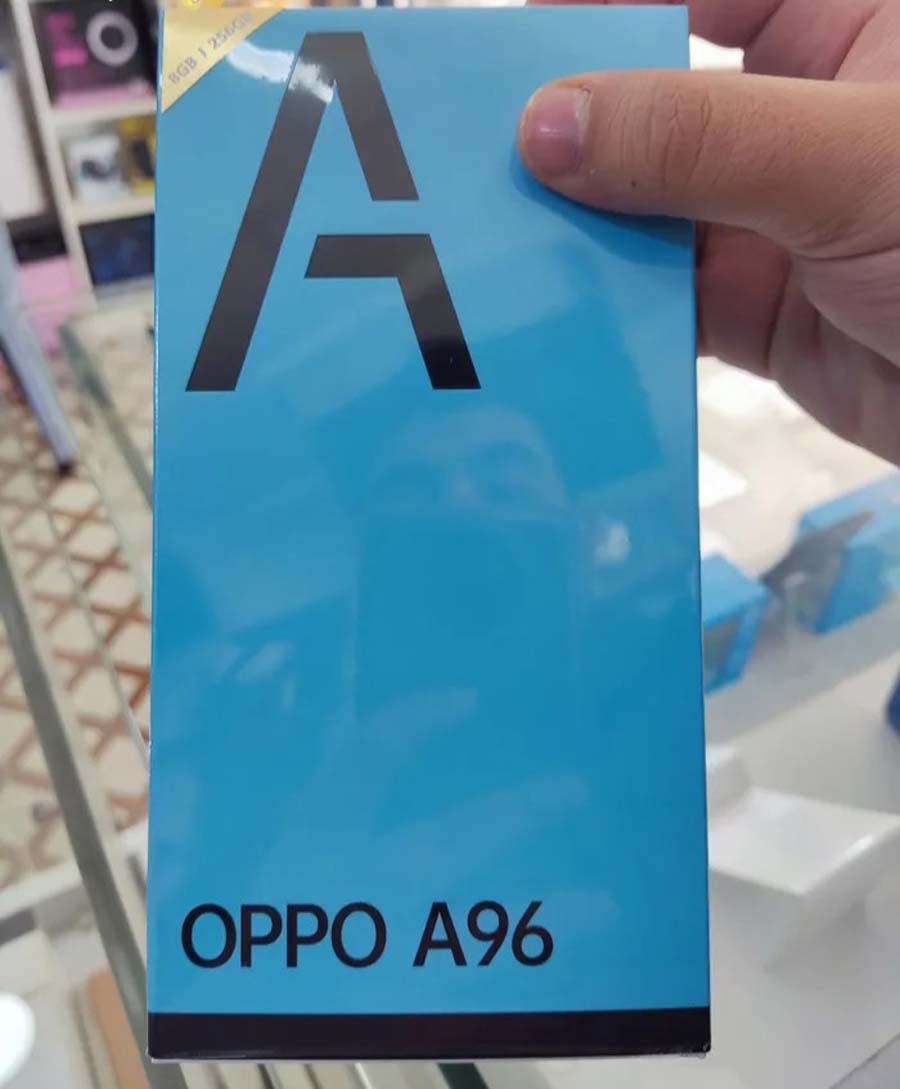 Rò rỉ hình ảnh render và hộp đựng của OPPO A96 4G