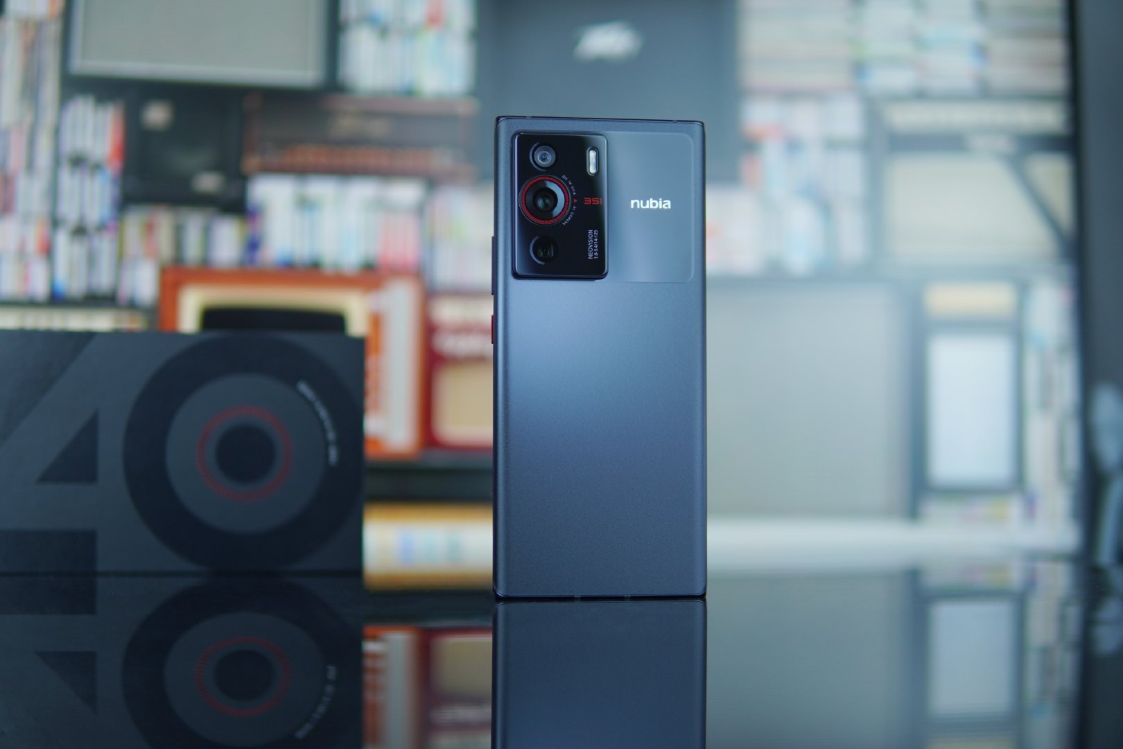 Cận cảnh ZTE nubia Z40 Pro: Thiết kế giống Note 20 Ultra, có camera ...