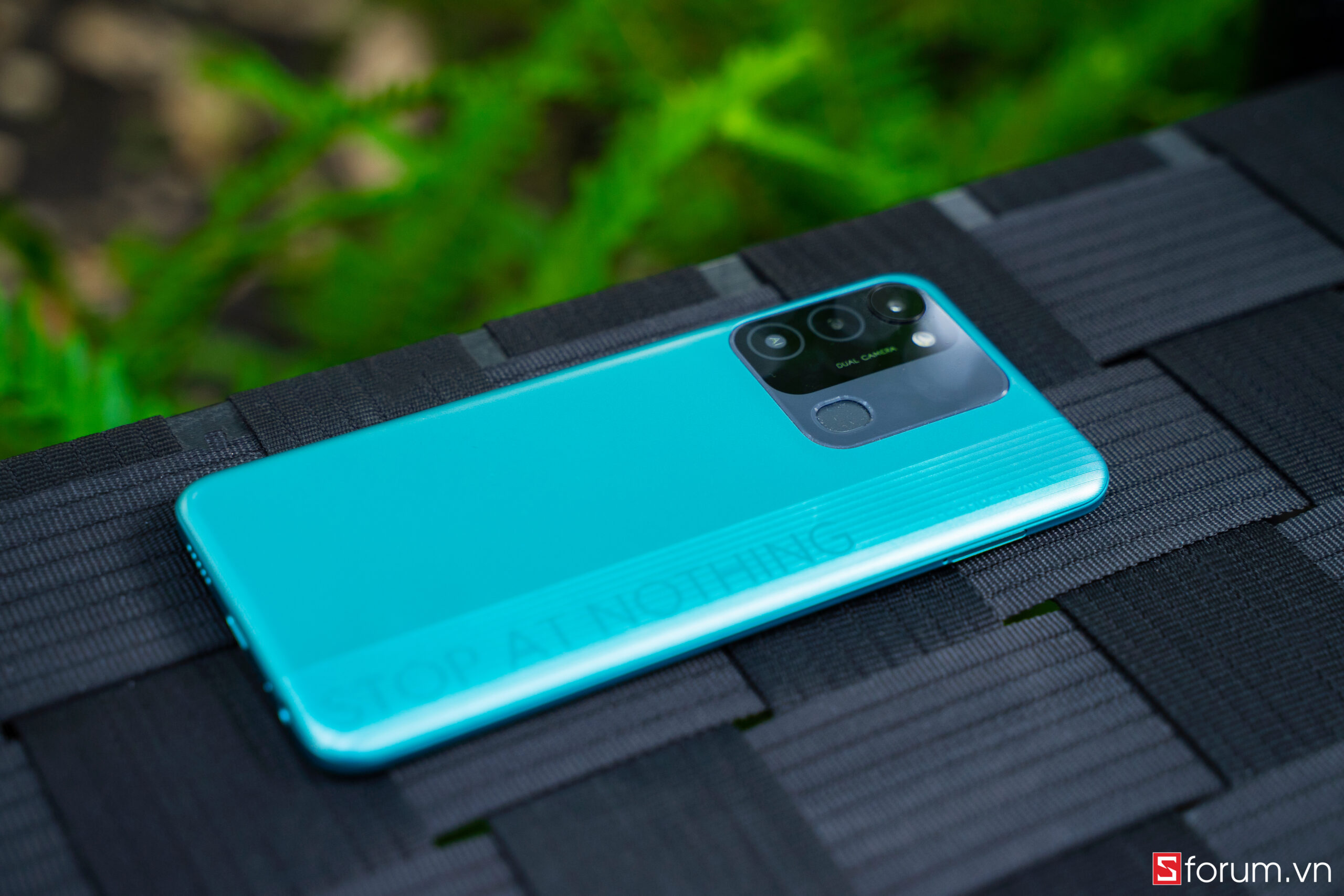 Trên tay Tecno Spark 8C ngon, bổ, rẻ: Chưa tới 3 triệu nhưng có màn 90Hz, pin 5000mAh "tẹc ga ...