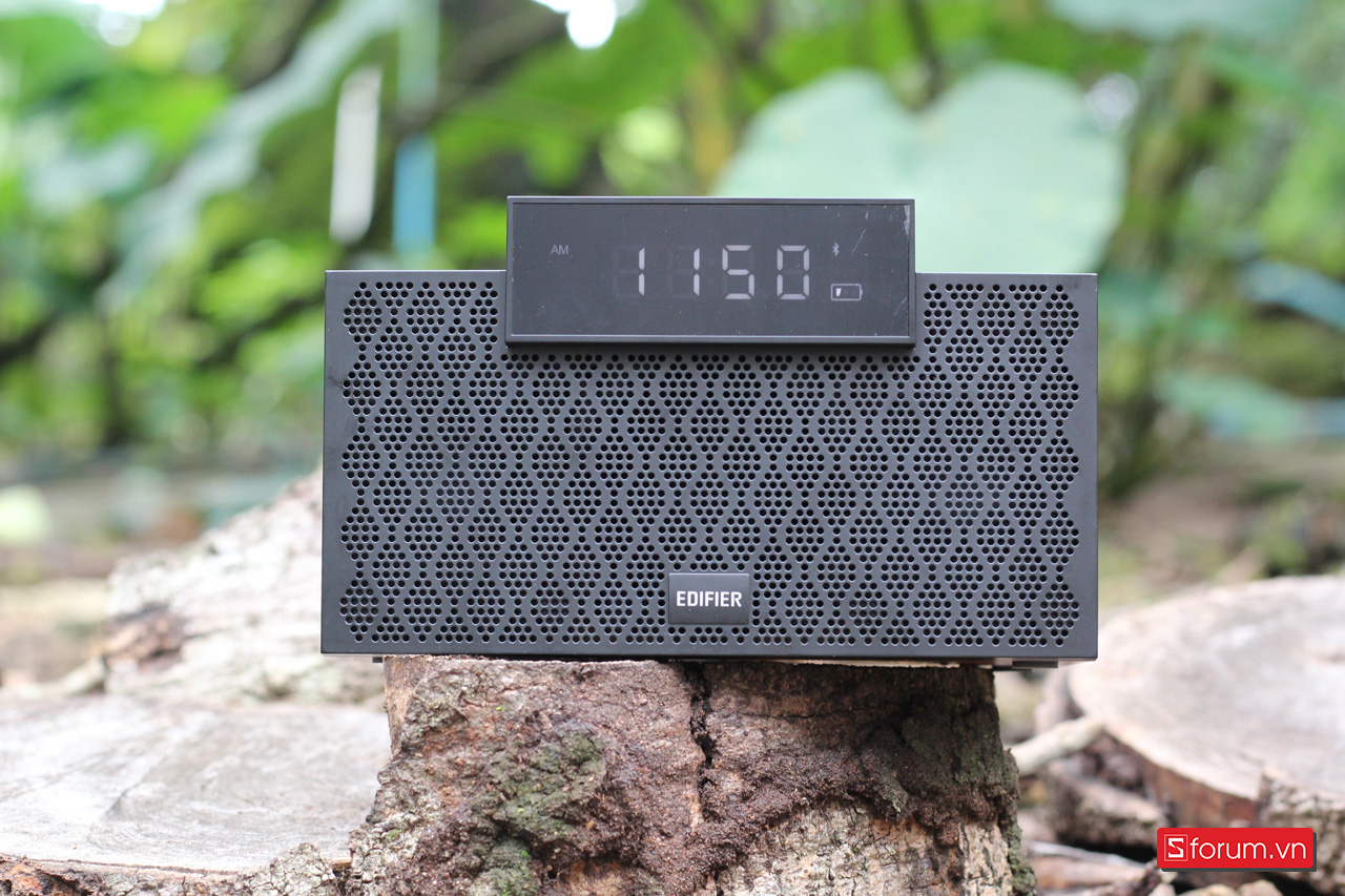 Trên tay loa di động Edifier MP260: Chất âm hiện đại gói gọn trong ...
