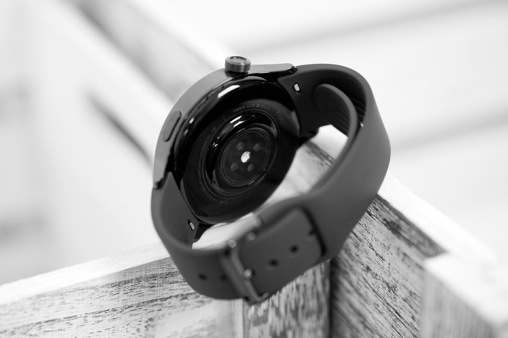 Trên tay Xiaomi Watch S1 Pro: Smartwatch giá chỉ hơn 5 triệu nhưng có ...